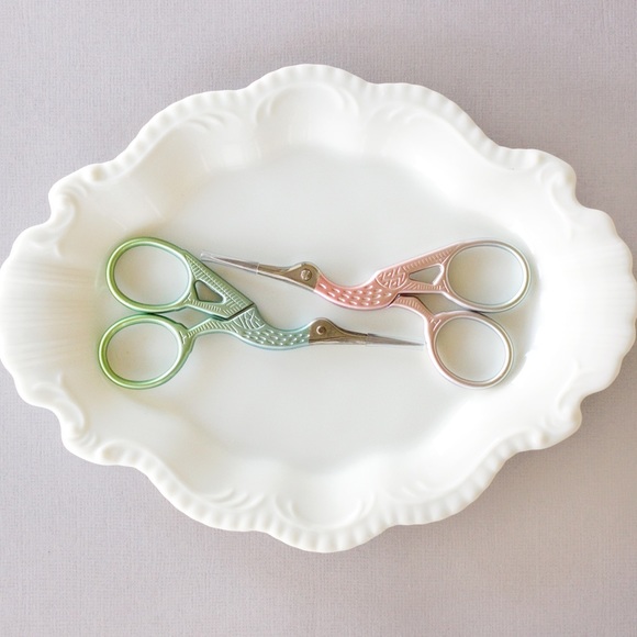 Office | 22 Green Bird Sewing Snips Travel Size | Poshmark